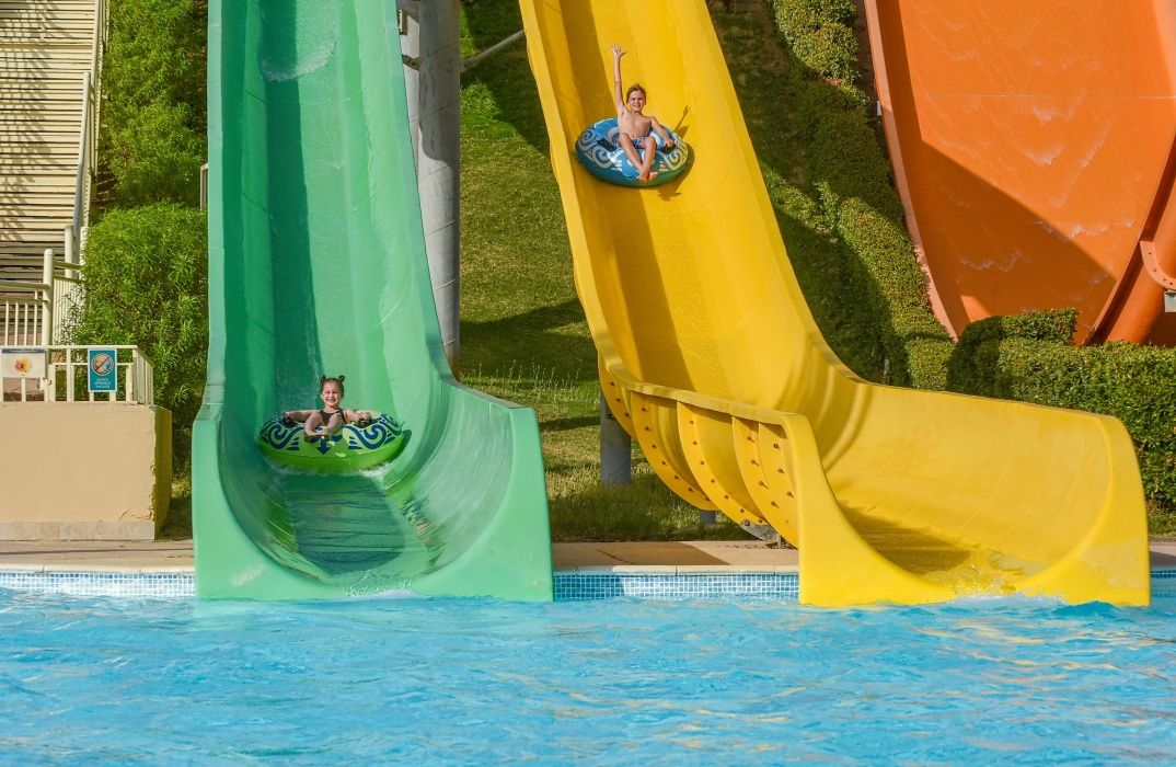 FLYING BOAT SLIDE - Makadi Water World